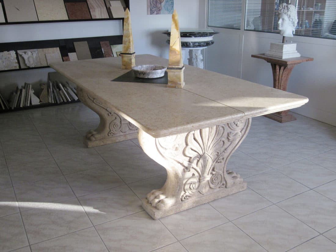 Tavolo in stile rinascimentale in Giallo Istria e Verde Alpi | Arte2000