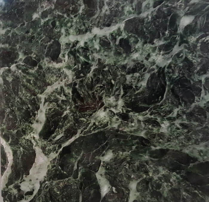 The chromatic beauty of Verde Alpi marble | Arte2000
