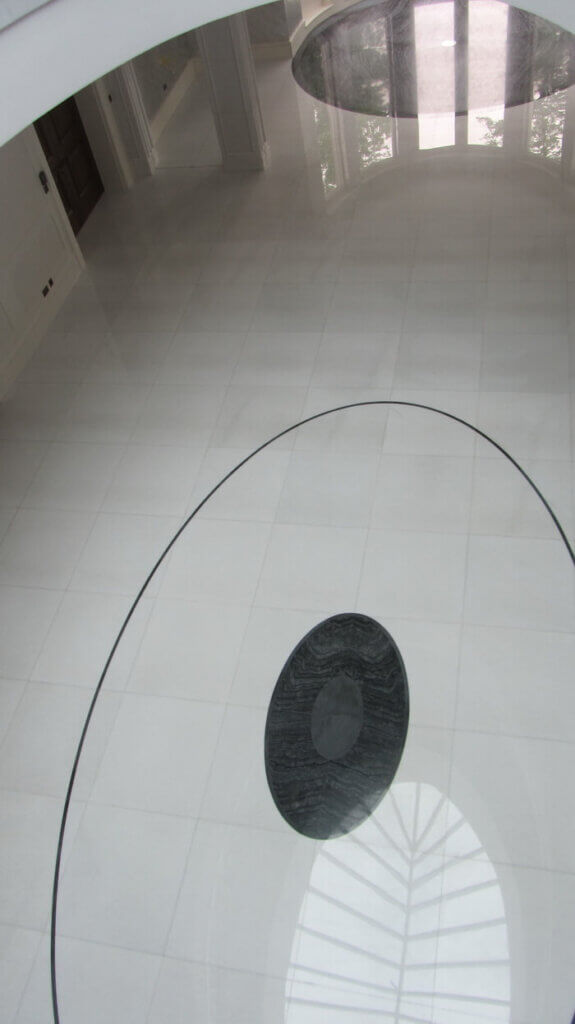 Elegant luxury villa with impressive marbles | Arte2000